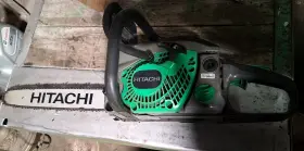 HITACHI CS33EB Koki Chainsaw Starts Great